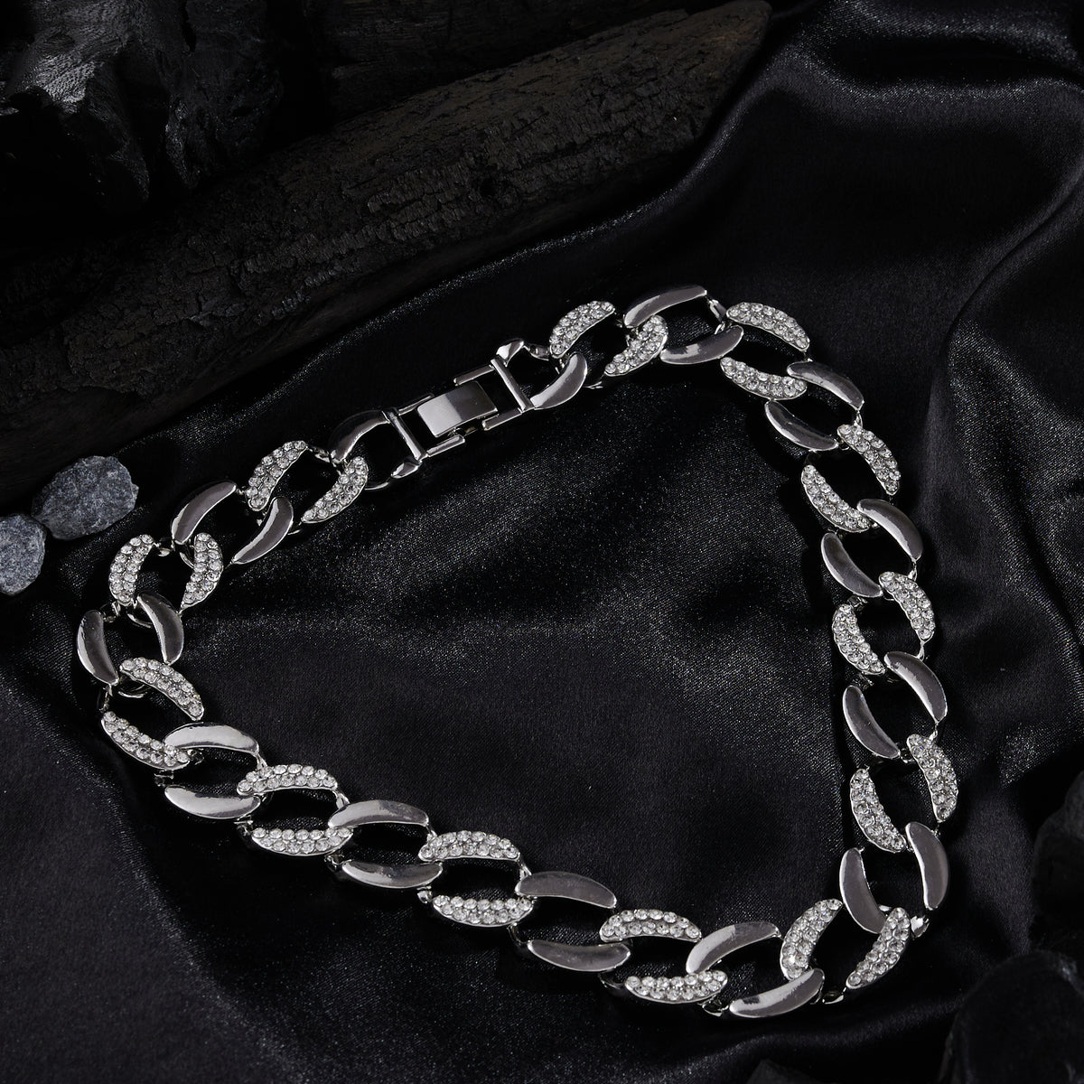 Metallica Link Chain — Ishkaara