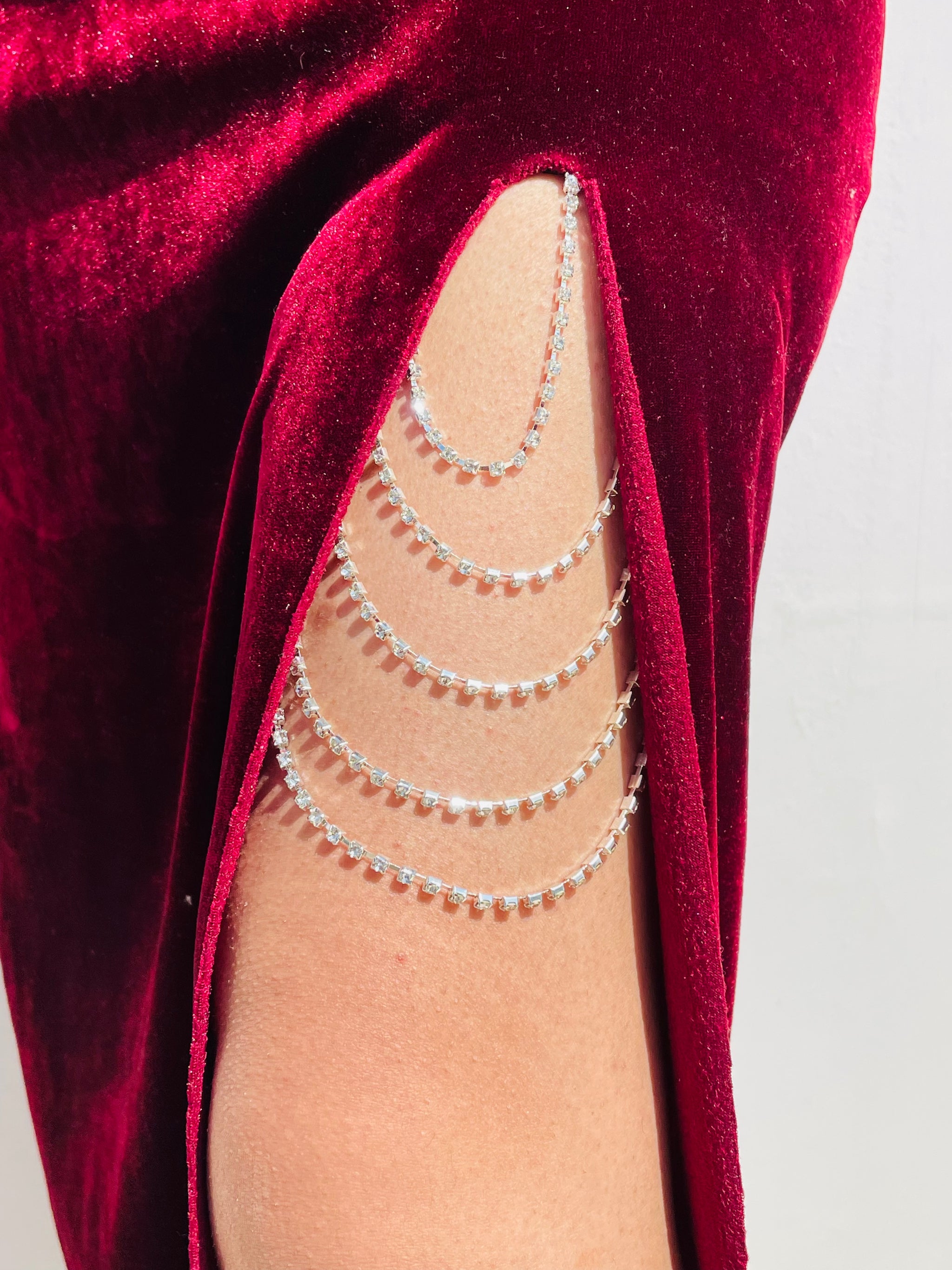 Fashionable Body Chain Jewelry Will Help You Stand Out — Ishkaara